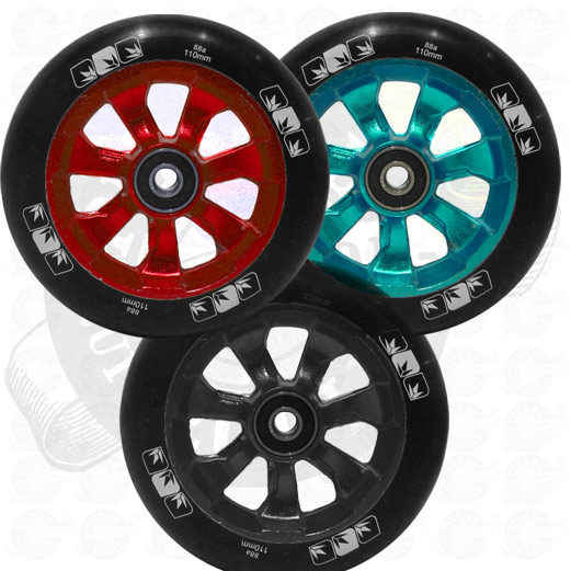 Roue Blunt 110mm 7 batons gomme noire - Pierre qui Roule